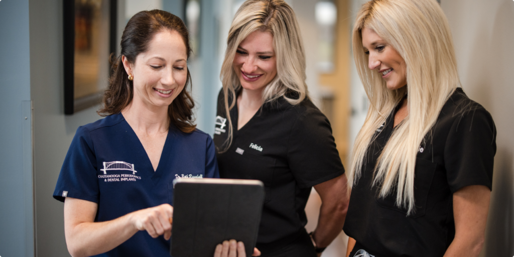 Snap-on Dentures in Chattanooga, TN | Chattanooga Perio